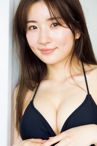 深夜の生放送『オールナイトフジコ』出演の女子大生「フジコーズ」5人が『FLASH』で初水着グラビア 2枚目 | ニュース画像 | Deview-デビュー