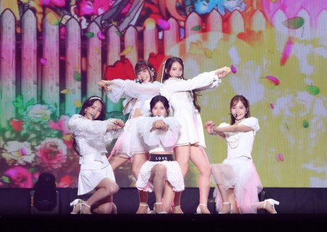 全員日本人の5人組K-POPガールズグループ・UNICODEが日本初ライブ 韓国デビュー発表し「世界的に活躍できるアーティストを目指す」 | ニュース | Deview-デビュー