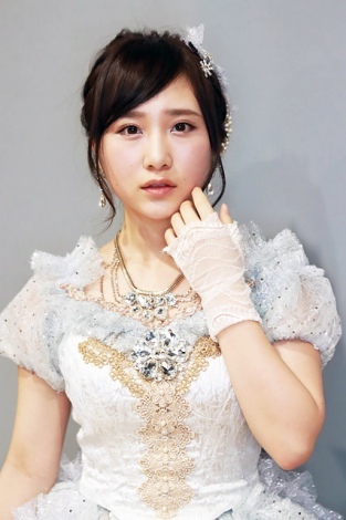 AKB48・高橋朱里、再び雪のプリンセスに！ バージョンアップした再演『新☆雪のプリンセス』でヒロイン演じる 4枚目 | ニュース画像 | Deview-デビュー