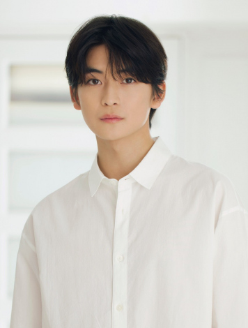 高橋文哉が魅せる“水光肌”、『水光ピーリング泡セラム』新CMをWEBにて先行公開 8枚目 | ニュース画像 | Deview-デビュー