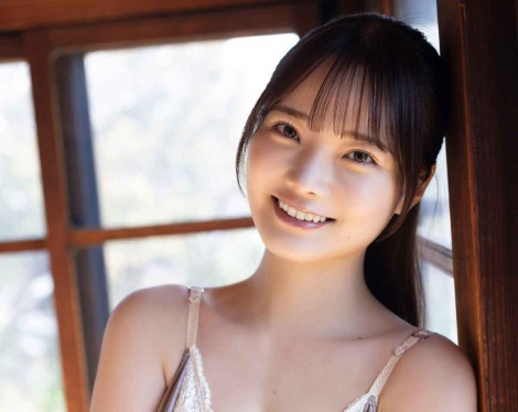 舞台「リコリス・リコイル」出演の新谷姫加、令嬢がテーマのグラビアで魅せる美ボディ | ニュース | Deview-デビュー