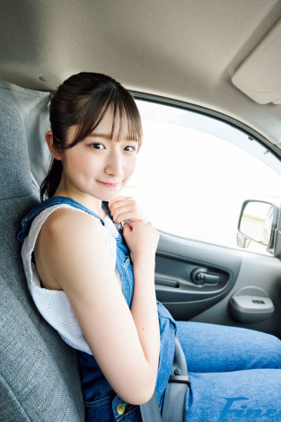 身長145cmの岸みゆらゼロイチファミリアのアイドル5名が理想のデートをテーマにグラビア撮影 4枚目 | ニュース画像 | Deview-デビュー