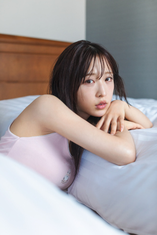 AKB48・小栗有以、初のフォト＆スタイルブック発売決定 浴衣姿や温泉を楽しむショット、パーソナルな部分を深掘りした読み物も充実 | ニュース | Deview-デビュー