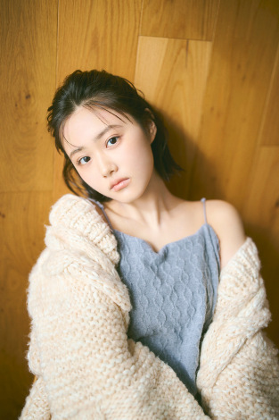 原菜乃華の“日常”を詰め込んだ4月始まりカレンダー発売決定「いろんな場所に飾ってください」 天真爛漫で等身大の姿を撮りおろしカットで収録 | ニュース | Deview-デビュー