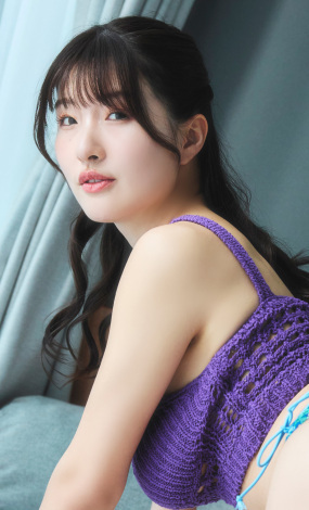 身長170cmの令和グラドル最高ボディ・原つむぎ、癒しの関西弁ウィスパーボイスで迫る 2枚目 | ニュース画像 | Deview-デビュー