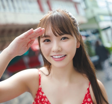 NMB48・本郷柚巴卒業記念写真集のタイトルが『どこを見ればいい？』に決定 追加カットも解禁 | ニュース画像 | Deview-デビュー