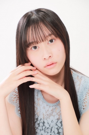 身長170cmの15歳俳優・夏未れな「飲料水のCMに呼んでもらえるように日々清潔感・透明感に気を配っています！」 | ニュース | Deview-デビュー