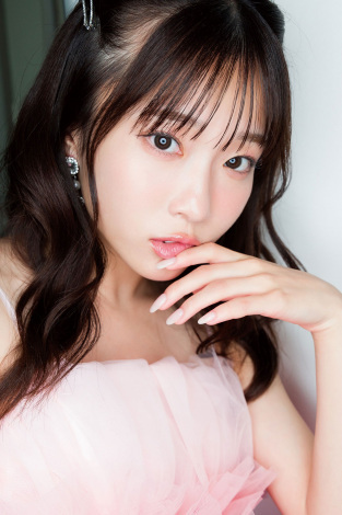身長145cmのアイドル「#ババババンビ」岸みゆ、自身念願のファースト写真集発売決定「岸みゆのすべてを見ていただきたい」 | ニュース | Deview-デビュー