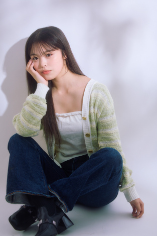 SNSフォロワー数240万超のスーパー女子高生「おさき」 カラオケまねきねこ「ZEROカラ」イメージモデル就任 2枚目 | ニュース画像 | Deview-デビュー