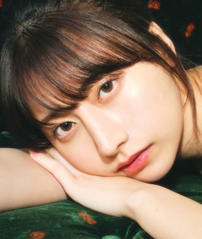 大胆発言で話題のAKB48 Team8卒業生・鈴木優香、グラビア撮影の裏側を公開 | ニュース | Deview-デビュー