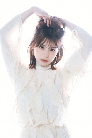 女性誌を中心に活躍中のモデル・鈴木友菜、『non-no』専属モデルの紺野彩夏が所属するスペースクラフト・エージェンシーが新人を募集 『モデル特別オーディション2022』開催 20枚目 ...