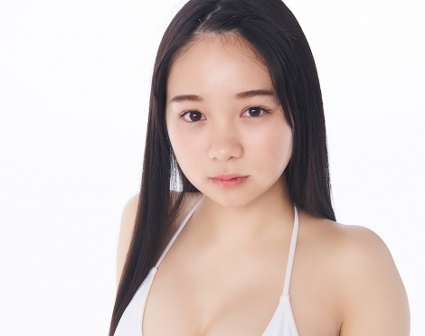 美少女の登竜門『制コレ'20』ベスト15・身長150cmの池本しおりが隠れ美ボディを公開 | ニュース | Deview-デビュー