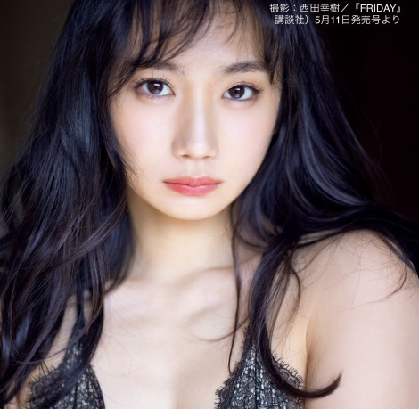 身長173cm、9頭身の美ボディモデル・相沢菜々子、FRIDAYで見せる艶やかさ「私が知らない相沢菜々子をひきだしていただけた」 | ニュース | Deview-デビュー