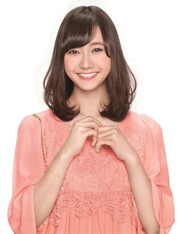 スペースクラフト所属の「ふんわり」系女子、鈴木友菜・にわみきほ・広瀬未花が花王「ケープ」新CMに出演 2枚目 | ニュース画像 | Deview-デビュー