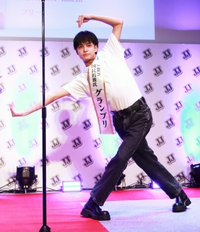 『J-BOY #国民的彼氏』グランプリ・川口ナオ、夢は特撮ヒーロー「モデル戦隊ランウェイジャー！！」 4枚目 | ニュース画像 | Deview-デビュー