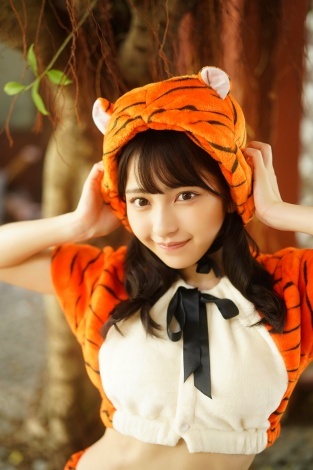 身長149cmのミニマムグラマー・#2i2・十味、タイロケのグラビアで「楽しさが爆発」 | ニュース画像 | Deview-デビュー