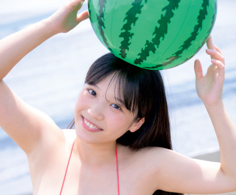 身長150cmのミニマムグラマー・堀みなみ、2nd DVDで大人感強めに演じるも「運動神経の無さが目立つ堀らしさもあります」 | ニュース | Deview-デビュー