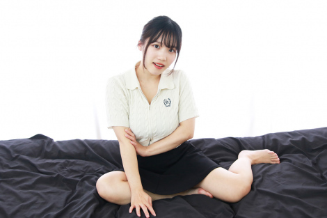 身長150cmのミニマムグラマー・堀みなみ、初DVDで全力の走り「体育の授業では抑えてました」 5枚目 | ニュース画像 | Deview-デビュー