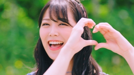 AKB48、歴史をちりばめた原点回帰のMV 初センター・矢作萌夏「激エモな内容が詰まってます」 14枚目 | ニュース画像 | Deview-デビュー