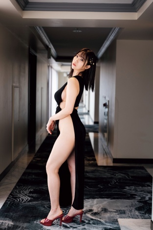 身長167cmのレジェンド美ボディ・鈴木ふみ奈、最新写真集「LOVE&PEACE」先行カット第2弾解禁 6枚目 | ニュース画像 | Deview-デビュー