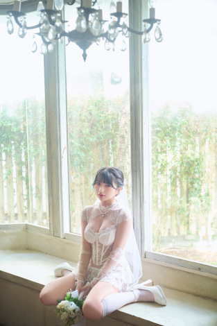 #Mooove!・姫野ひなの、純白レースのウエディングでグラビア登場「君のお嫁さん!なひなのになっちゃいました！」 5枚目 | ニュース画像 | Deview-デビュー