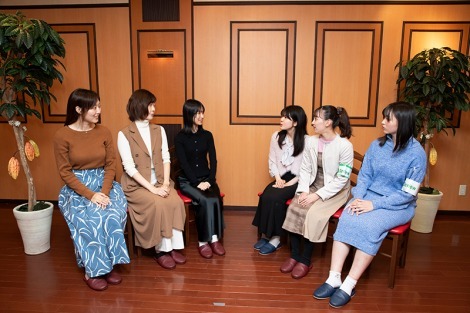 バレンタインは“自分へのご褒美チョコ”派が主流!? Z世代の『デビュー』読者レポーターが最新トレンドを徹底調査 4枚目 | ニュース画像 | Deview-デビュー