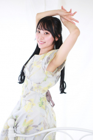 IQ136メンサ会員のグラビアアイドル・りさありさ「グラビア界にイノベーションを起こしたい」 3枚目 | ニュース画像 | Deview-デビュー