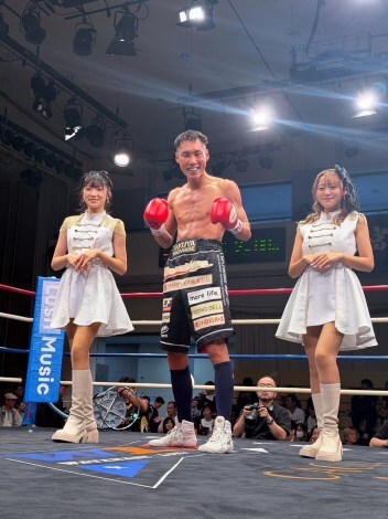 身長149cmのサッカー女子TikTokクリエイター・ゆちゅかさん、ボクシング大会のラウンドガールに「魂を削るような熱戦に感動」 8枚目 | ニュース画像 | Deview-デビュー